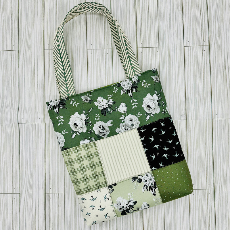 Easy Charm Tote Pattern - Be Mandy Things