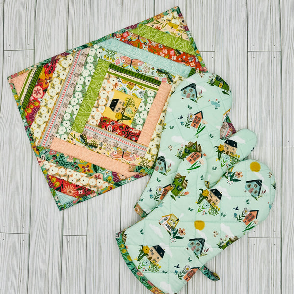 Cottage Charm Quilted Hot Pad & Oven Mitt Set - Be Mandy Things