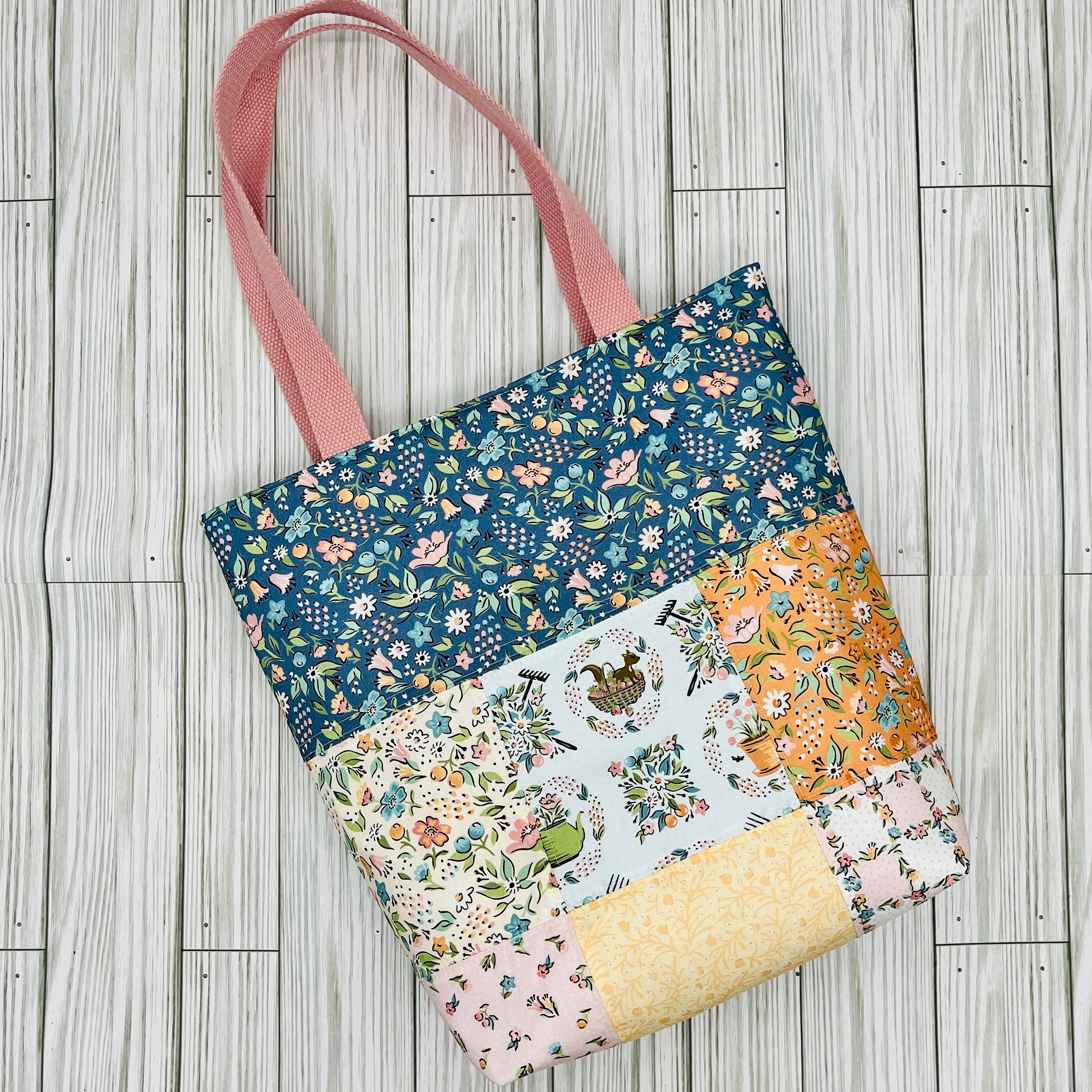 Easy Charm Tote Pattern - Be Mandy Things