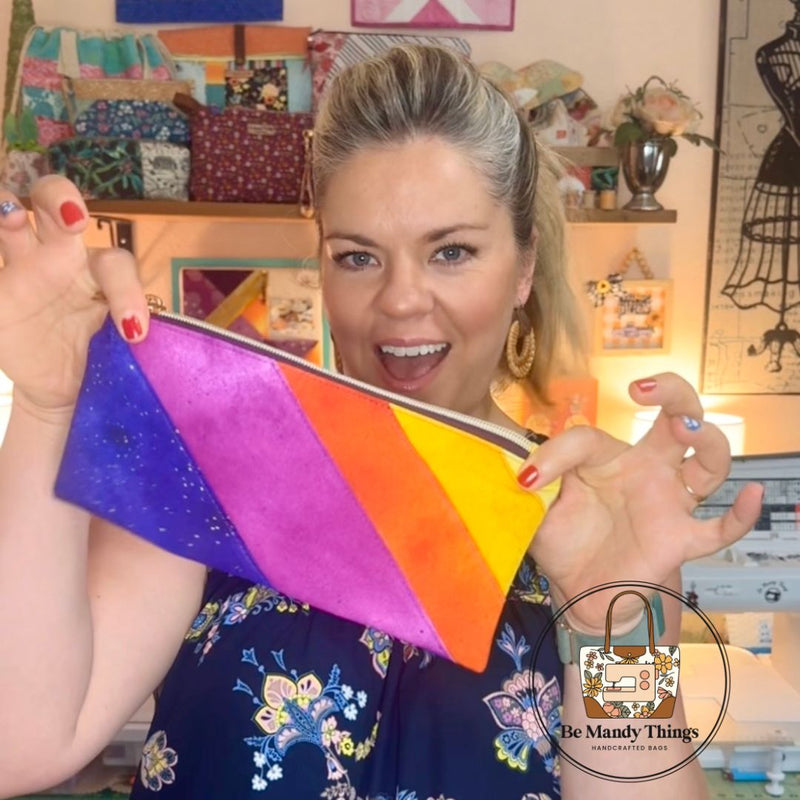 Free Sunset Zipper Pouch Pattern - Be Mandy Things